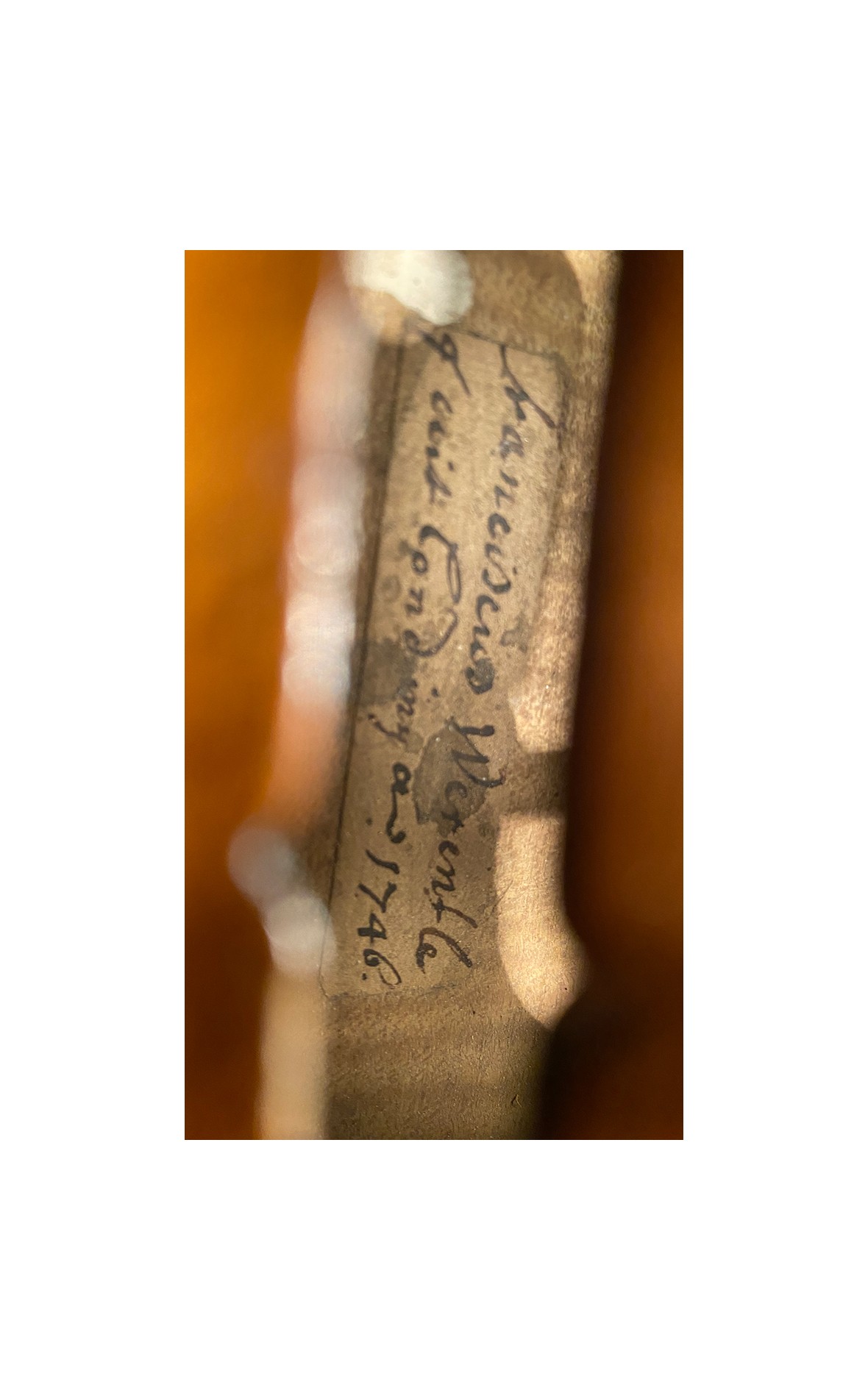 18th century: Fine antique English violin, London, 1746