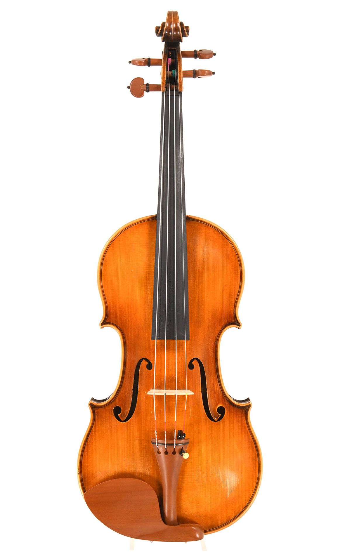 Modern violin after Guarneri, with a mature sound